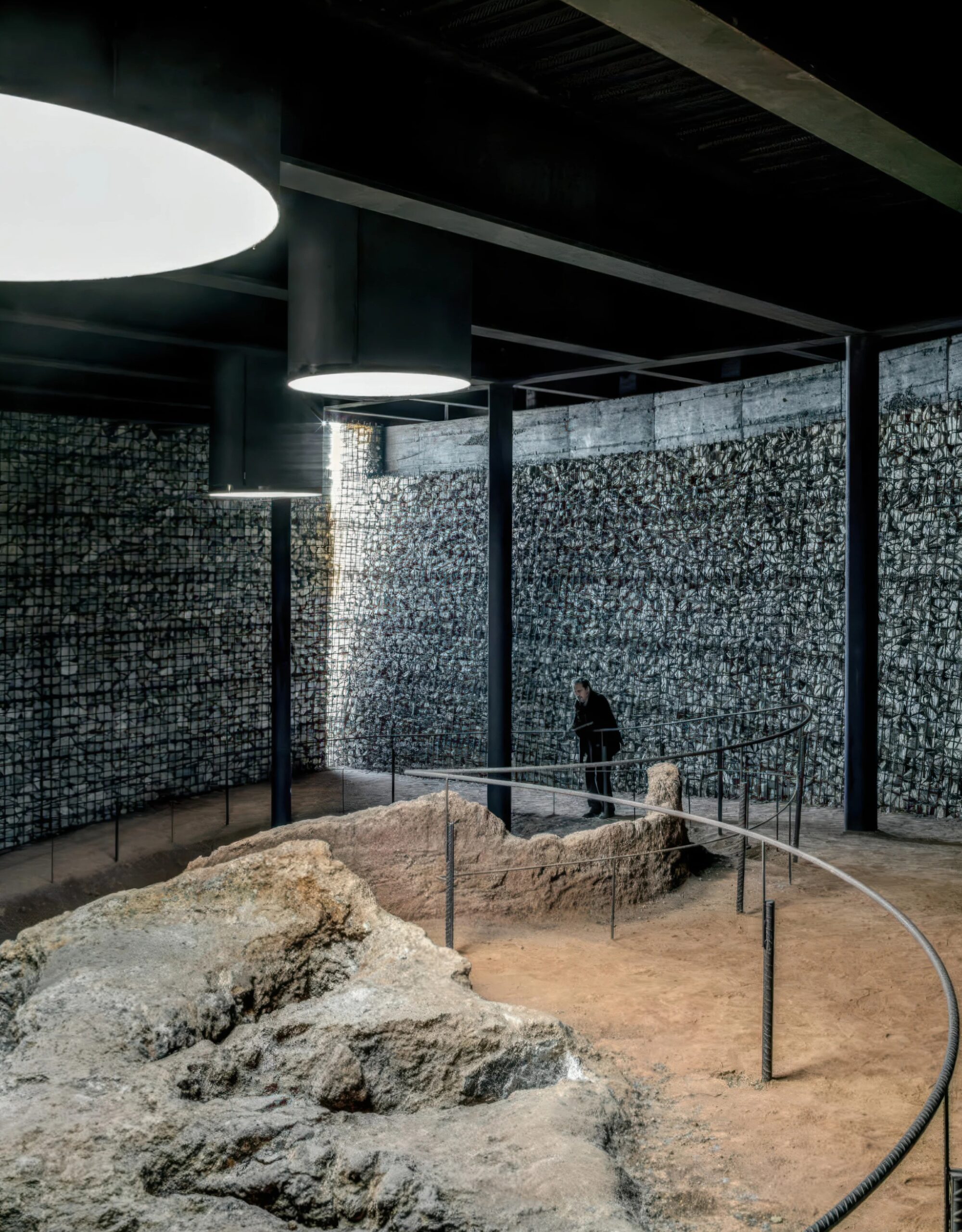 罗马窑炉发现空间 / Roman Kiln Discovery Space in Vilassar de Dalt | 托尼·希罗内斯 ...